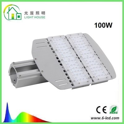 High Lumens IP67 Solar Powered Led Street Lights 100Watt For Park , 90 Luminous