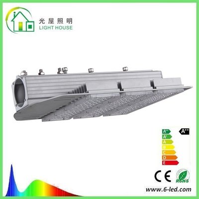 Slim Solar Powered LED Street Lights 3000-6500K / LED Parking Lot Light 130lm/W , High Power