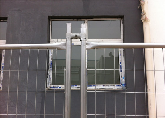 Temporary Fence NZ Standard 2.1mx2.4m smart design 3.00mm wire Nelson Market supplier