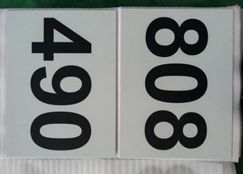 Single Sided Aluminum Metal Signs Outdoor Custom Size Black On White Straight Corner