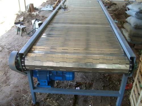 Waste Paper Recycling Machinery High Speed Chain Conveyor For Toilet Paper Machine