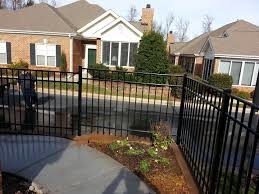 Anti-decay decorative panels horizontal aluminum fence