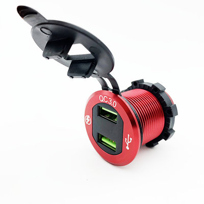 Waterproof 12V/24V QC 3.0 Quick Charger Dual USB Power Charger Socket led display with covers for car bus marine