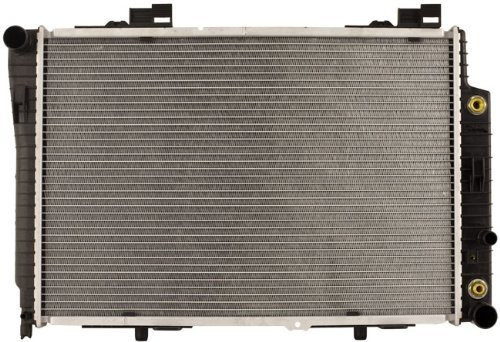 MERCEDES BENZ C CLASS Auto Parts Radiator OE 2025002203 NISSENS 62756A 5.56 Kg