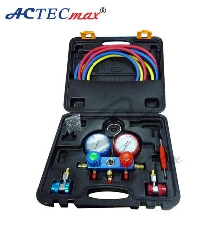 refrigerant Digital r134a / r22 r410a manifold gauge set With 1.5 meter three-color hose