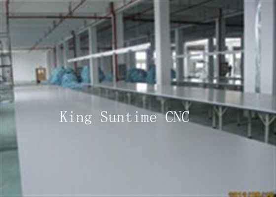 Stainless Steel Edge Fabric Spreading Table , Garment Cutting Table Processing Customization