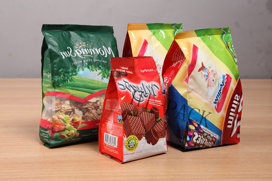 Multi Function Automatic Powder Packing Machine With Electric And Air Driven Type supplier