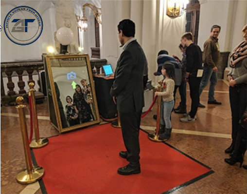 Portable Photobooth Kiosk, Selfie Photo Booth Kiosk, Magic Mirror Photo Booth Machine Malaysia