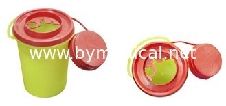 China Disposable Plastic Sharps Container R0.7/0.7L supplier