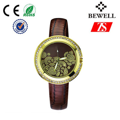 3 ATM Waterproof Wristwatch / Alloy Metal Watch With 20 Months Battery Life