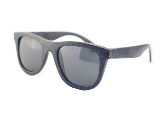 Bamboo Recycled Wood Sunglasses With Engrave Laser , Polarized Glass Lens