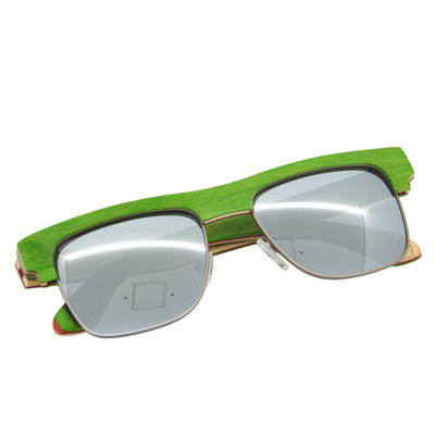 Fashion Polarized Lens Bamboo Frame Sunglasses , Skateboard Wood Sunglasses Custom Logo
