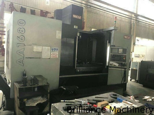 2013 Taiwan Wele AA1680 CNC Vertical Machining Center