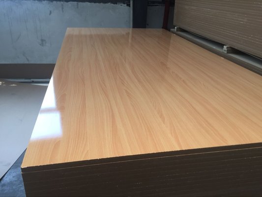 MELAMINE MDF.TITANIUM WHITE HIGH GLOSSY MDF,E2 GLUE