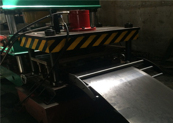 Warehouse Storage Rack Roll Forming Machine , 21.5kw Roll Former Machine Cr12 Roller