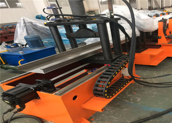 Auto Control Sheet Metal Forming Machine 8m/min Hydraulic Cutting Gear Driver