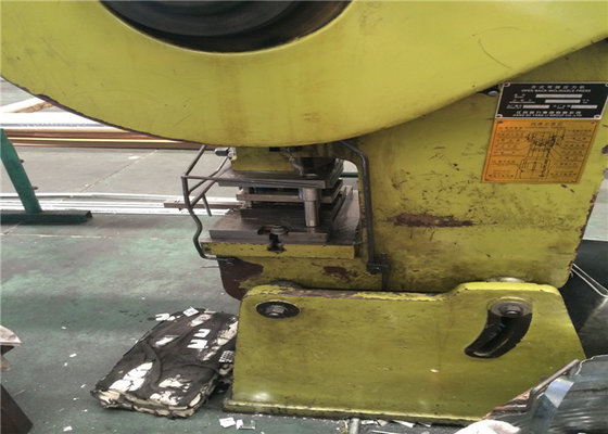 Slotted Strut C Channel Roll Forming Machine Gear Box Driven Hydraulic Cutting