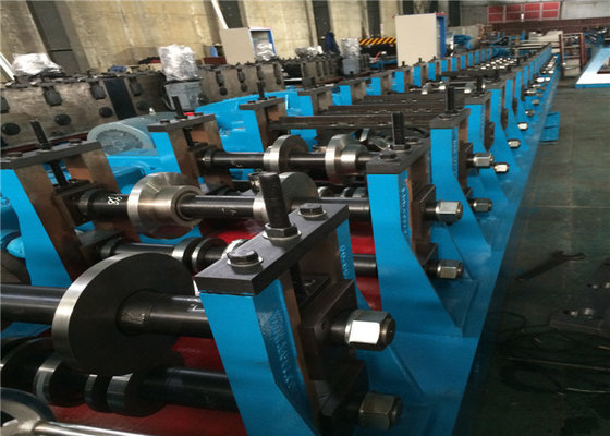 Fabricated Steel C Purlin Roll Forming Machine 15-30m/min Automatic Decoiler