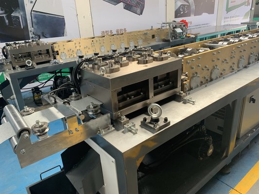 2019 Luxury New Light Steel Gauge Keel Villa House Roll Forming Machine