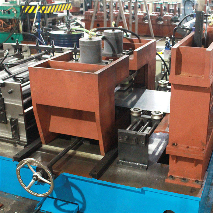 Passive Decoiler Steel Forming Machines Interface Operation 2.55m/min Product Speed