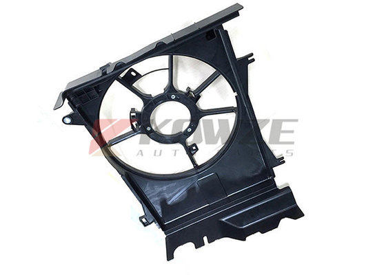 Mitsubishi A03A A13A Cooling Fan Shroud With Radiator Fan Blade 1355A278