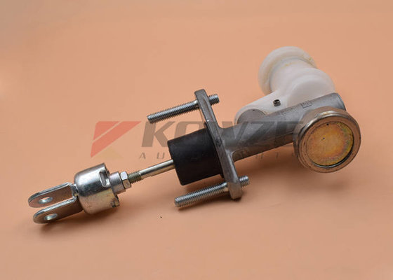 2345A038 Clutch Master Cylinder Mitsubishi Pajero Parts Pajero Sport KG5W