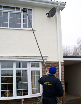 30ft Carbon Fibre window cleaning telescopic pole / water fed pole