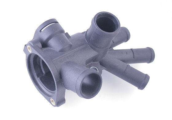 Coolant Outlet Flange Thermostat Housing Assembly 030121117D for VW GOLF POLO JETTA