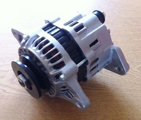23100-50K10 Car Engine Alternator , Mitsubishi Forklift Alternator A007T03371