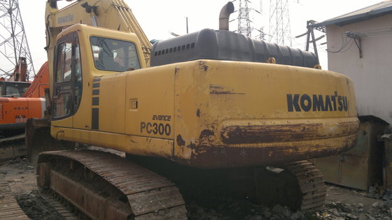 Good condition pc300-6 komatsu excavator,also pc200-5,pc200-6,pc200-7,pc220-6,pc300-7 for sale supplier