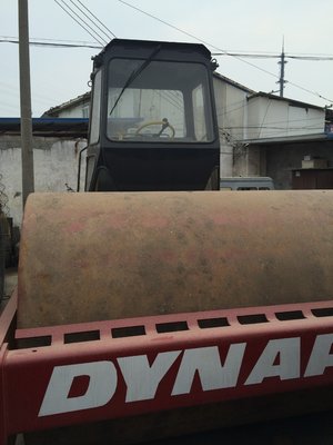 Used compactor CA25D Dynapac,used compactor CA25PD,CA30D,CA30PD,CA251 avaliable supplier
