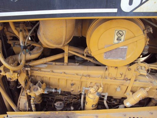 Nice bulldozer D8R ,also D5H,D6H,D6G,D7H,D8H,D9N used cat bull dozer avaliable supplier