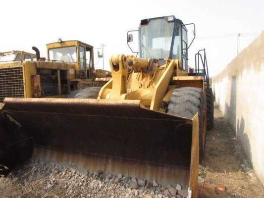 Japan komatsu loader WA450,also used loader WA380-6,WA380-3,WA320,WA400-1 supplier