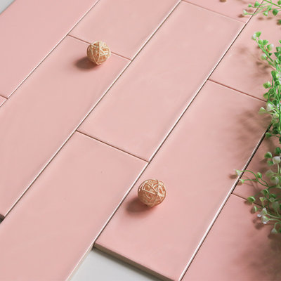 De decoratieve Roze Ceramische Badkamersmuur betegelt 4 X12-Verglaasde Metrotegel