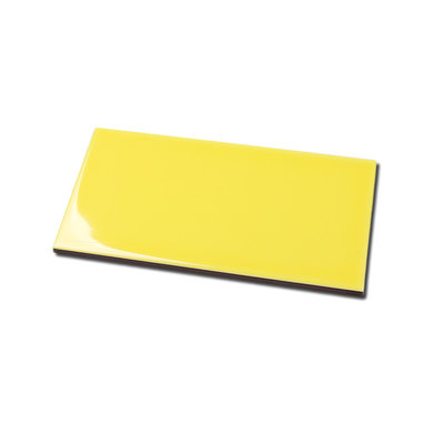 Gele Glanzende Ceramische van de de Tegelsschil van de Badkamersmuur van de de Stokmetro Tegel 100 X 100