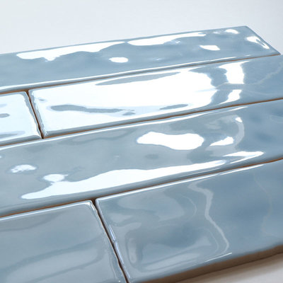Oceaan Blauwe de Kleuren Onregelmatige kijkt Golvend van de badkamerskeuken Glanzende Ceramische Muurtegel
