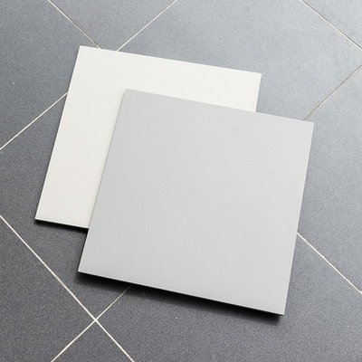 24X24 duim 600x600Mm Zuivere van de het Porseleinvloer van de Kleurenbadkamers de Muurtegel