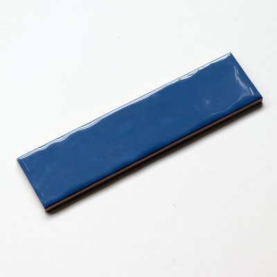 Chinees die Decoratieve Glanzende Verglaasde Keramische tegels50x200 Blauwe Keramische tegels schilderen