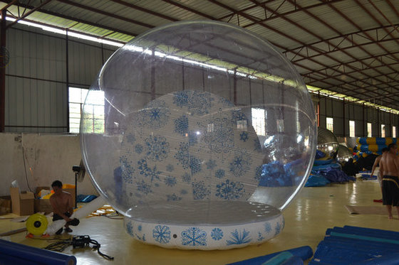 Produits gonflables attrayants de la publicité de PVC, boule de cristal transparente de décoration de Noël