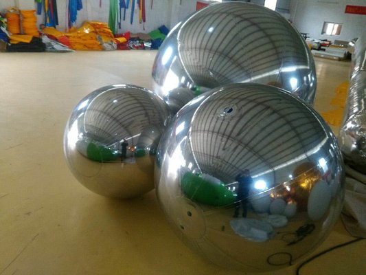 Boule gonflable de miroir de décoration pleine d'entrain d'étape pour le défilé de mode