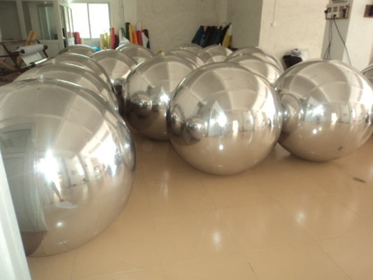 Boule gonflable de miroir de PVC de couleur différente pour annoncer/boule gonflable décoration extérieure