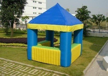 Place colorée en PVC de tente gonflable extérieure de cube grande avec des salles