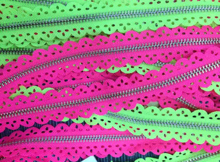 Lace Custom Zippers For Lady Dress , Eco Friendly Metal Zipper Teeth #5