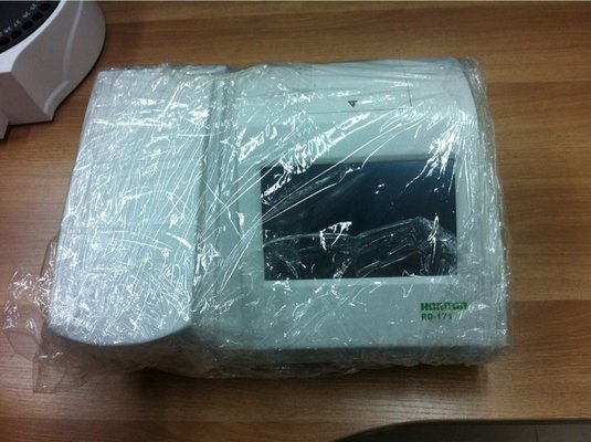 Big Display Intelligent Semi Automatic Biochemistry Analyzer AC 100V - 240V 50/60Hz
