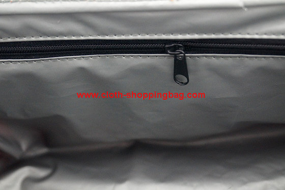 Collapsible reusable travel cooler shoulder bag with adjustable shoulder strap