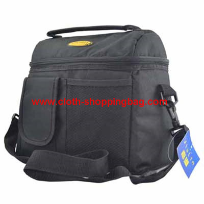 Black polyester washable built lunch shoulder bag for picnic