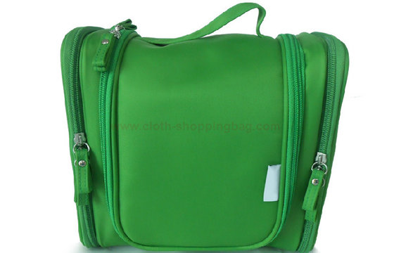 Waterproof polyester fabric travel storage  wash bag with a built - in hook