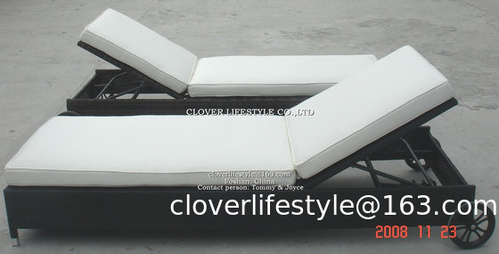 Wicker Single Sun bed flexible for Hotel, Garden and Beach by Clover Lifestyle Outdoor Furniture China