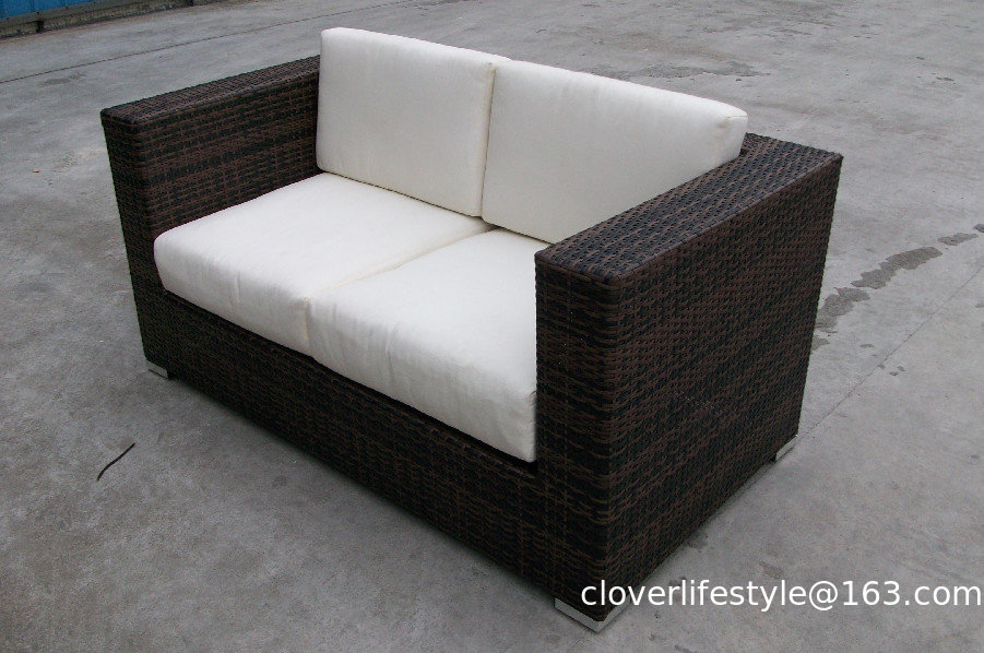 Wicker Lounge Sofa with Aluminum Frame, Customized Sizes and Designs Welcomed  By Clover Lifestyle