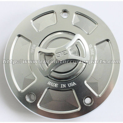 Aluminum Motorcycle Gas Caps / Replacement Fuel Cap Cover For Kawasaki Ninja 650R ER6n Versys